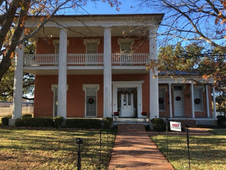 HISTORIC HOMES – Waco, Texas History in Pictures